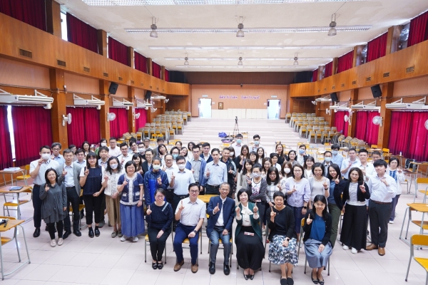 Professional Development of Teachers | Po Leung Kuk No.1 W.H. Cheung College